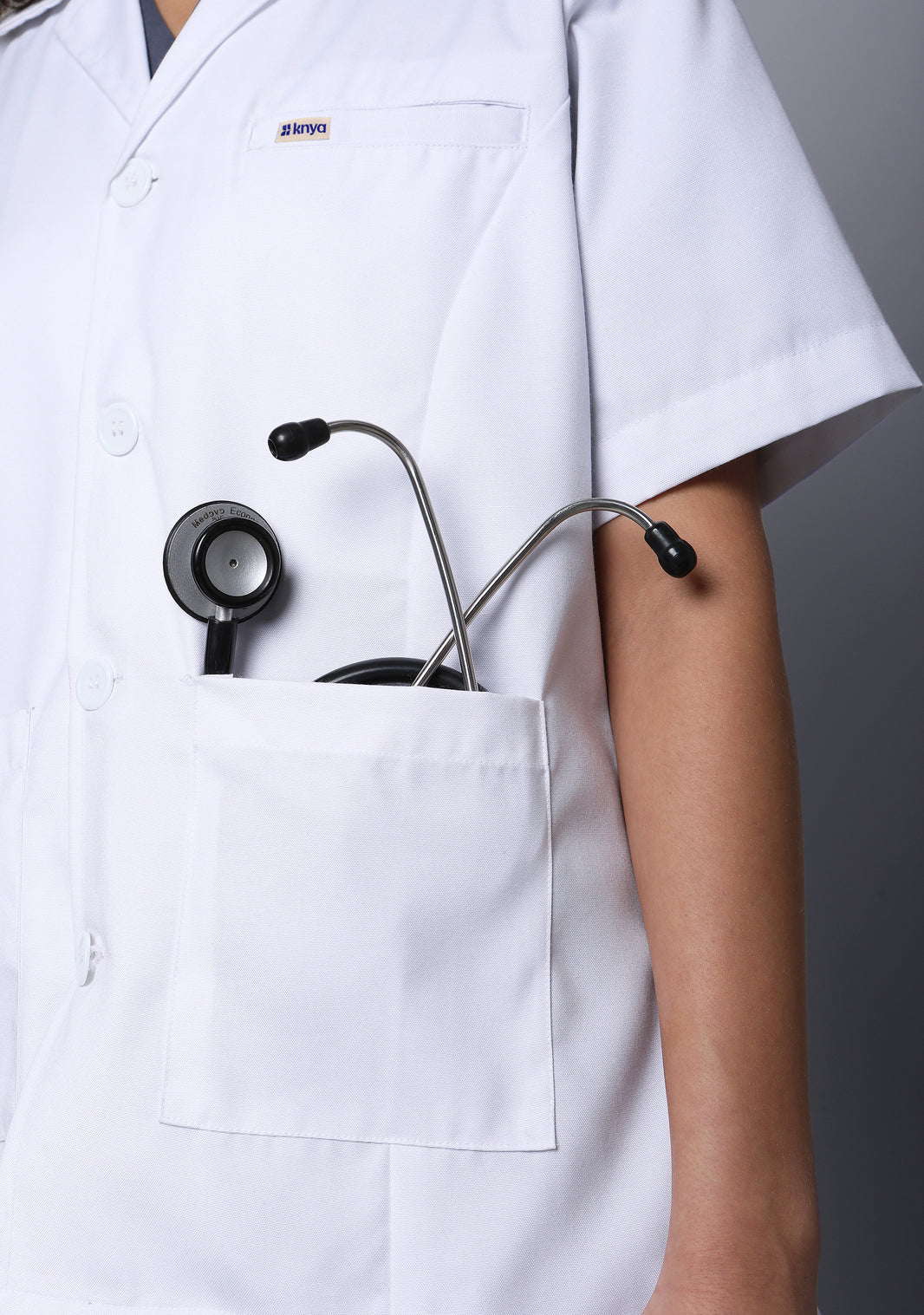 Buy Lab Coat for Men and Women Online | Knya