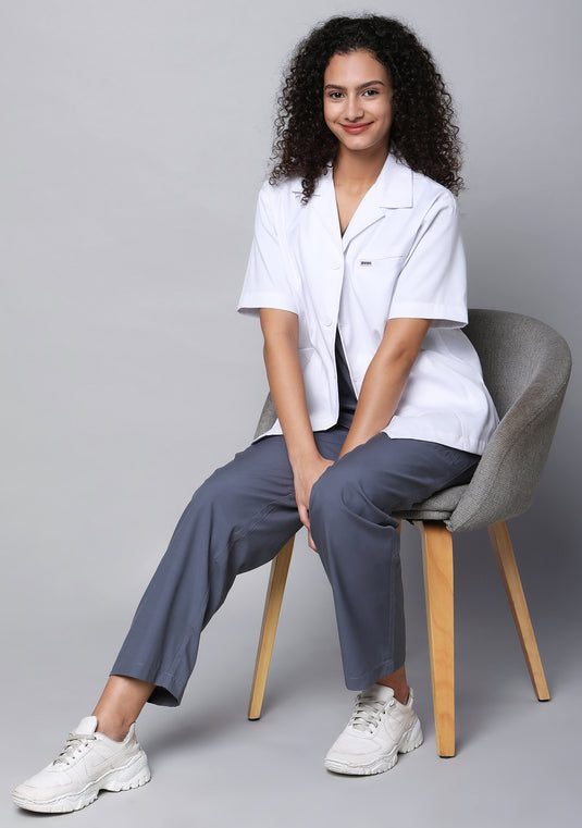 Infection Control: How Medical Aprons Prevent Infections – Knya