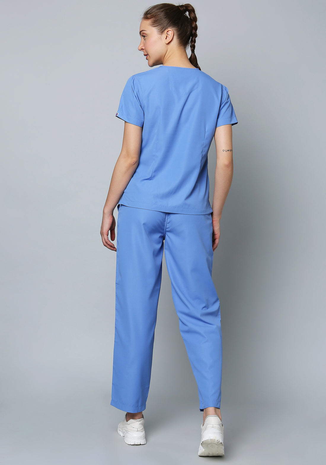 Buy Classic Women's 5-Pocket New Gen (Ceil Blue) Scrub Online – Knya